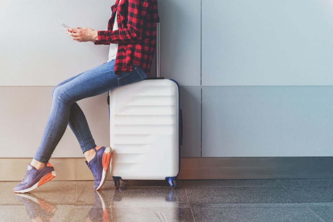 Luggage Sizes Charts for All Luggage (Diagrams) – Journey Junket
